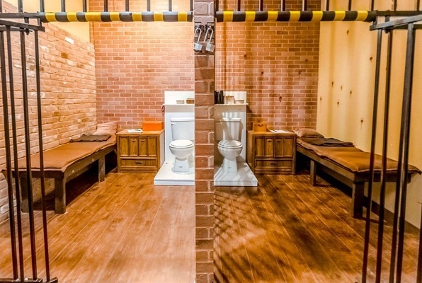 Jail Break | Everyescaperoom.com