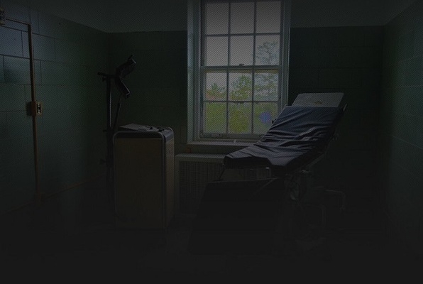 Haunted Hospital | Everyescaperoom.com
