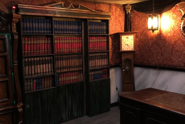 Dracula’s Castle | Everyescaperoom.com