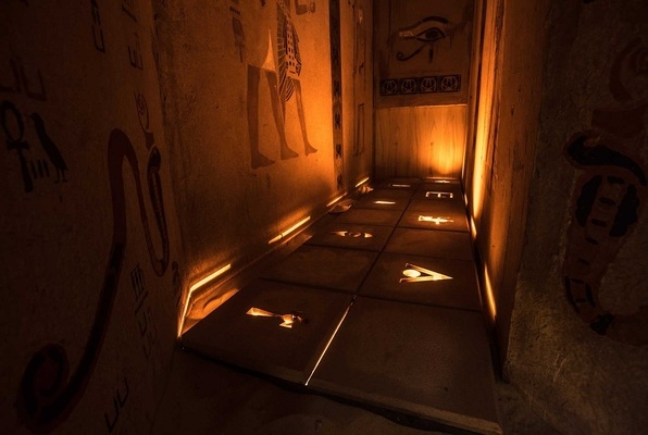 The Tomb | Everyescaperoom.com