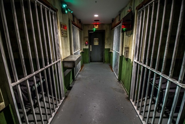 Cell Block 4 Death Row | Everyescaperoom.com